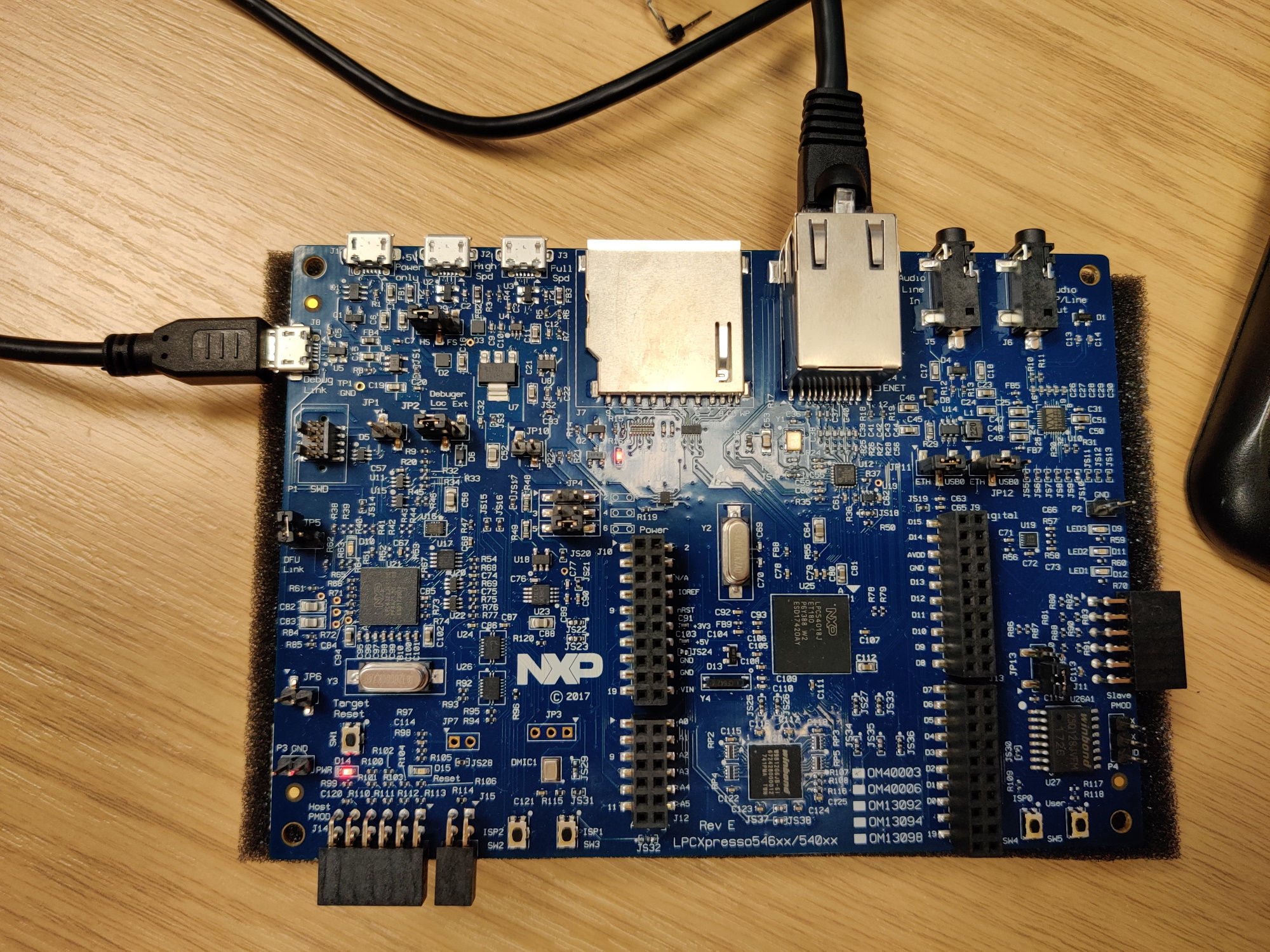 LPC54018 Error on programming flash (Ef(11). No flash configured.) - NXP Community
