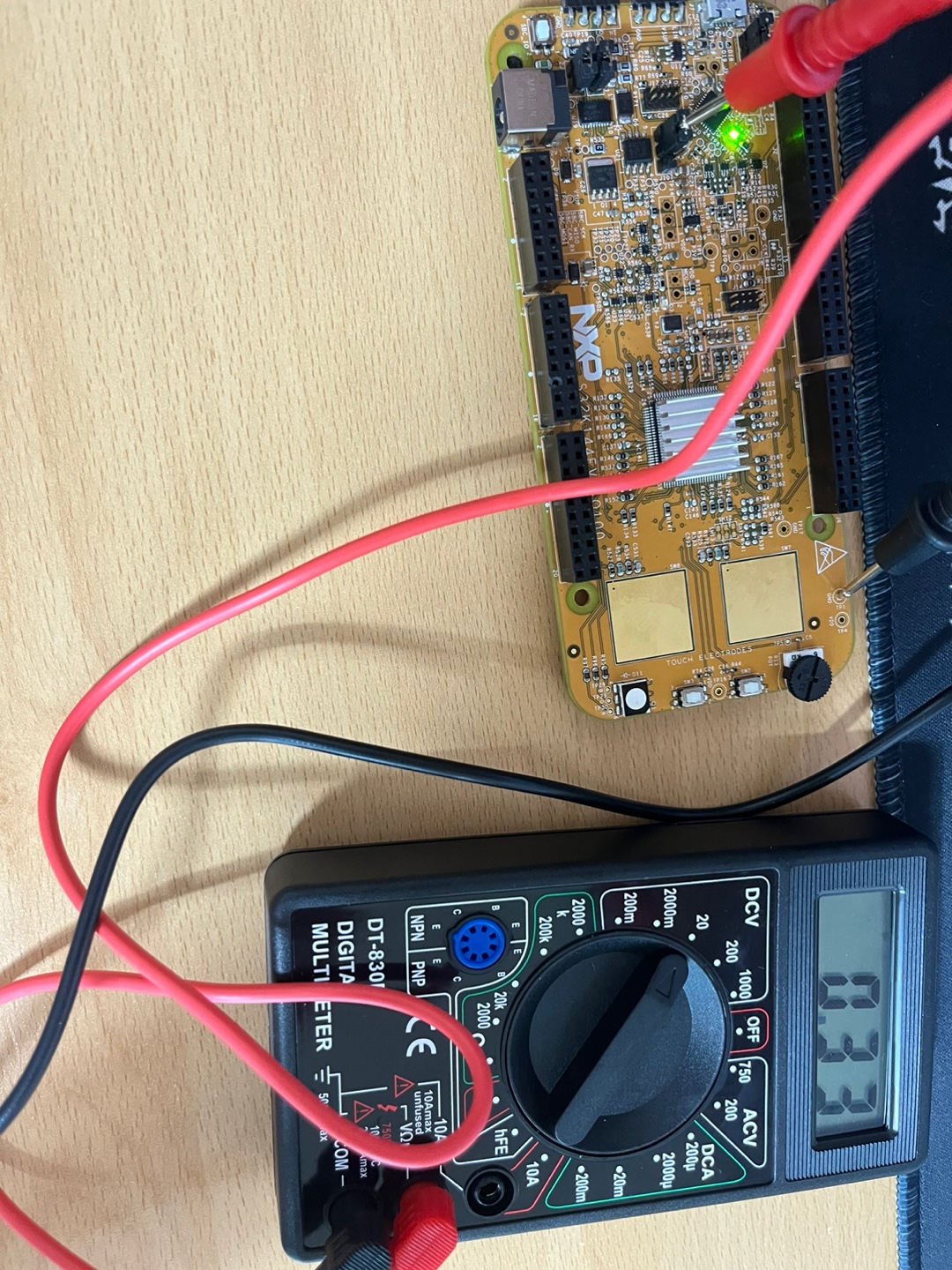 S32K144EVB D3(Diode) Error - NXP Community