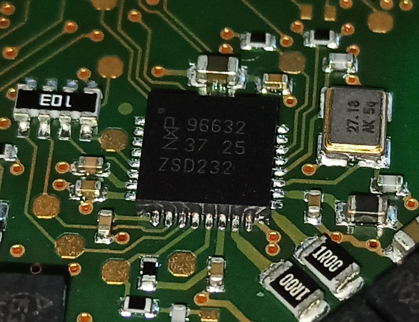 Chip identification. OM9663? - NXP Community